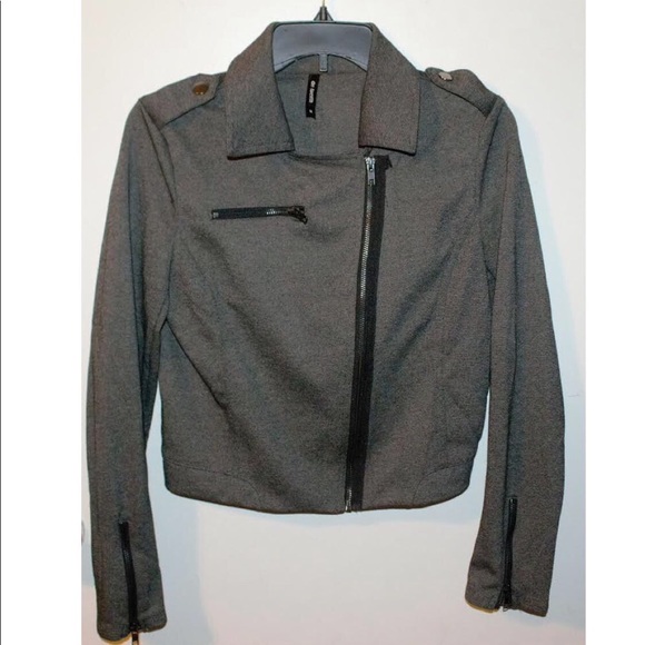 On Twelfth | Jackets & Coats | Gray Crop Jacket | Poshmark